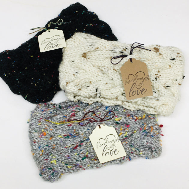 Hats & Toques – The Tiny Art Shack